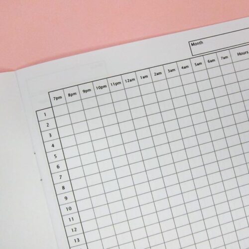 Reading Tracker Notebook • My Idle Moments